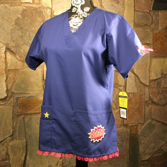WonderWink | Tops | Professional Princess Boom Scrub Top | Poshmark